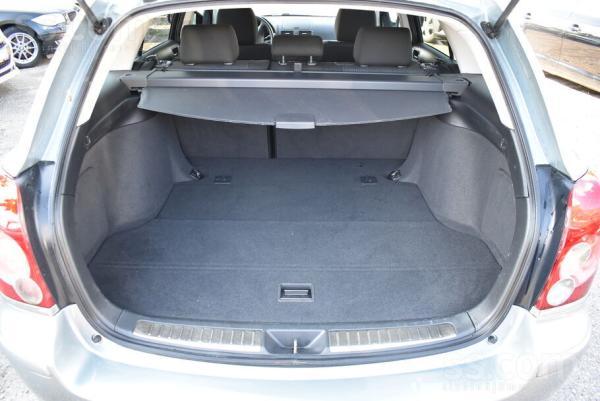 Toyota Avensis 2008 Kuldīga vietnē Pelēks Toyota Avensis 2008 Kuldīga, ar dzinēja tilpumu 2.00 L un nobraukumu 0 tūkst. km par 3150 €, foto 6 vietnē AUTOMOTO.COM.LV