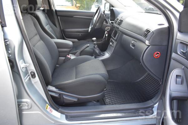 Toyota Avensis 2008 Kuldīga vietnē Pelēks Toyota Avensis 2008 Kuldīga, ar dzinēja tilpumu 2.00 L un nobraukumu 0 tūkst. km par 3150 €, foto 8 vietnē AUTOMOTO.COM.LV
