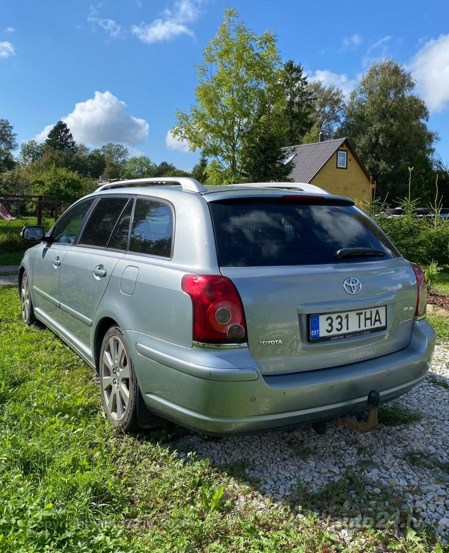 Pelēks Toyota Avensis 2008 Hāpsalu, ar dzinēja tilpumu 2.00 L un nobraukumu 379 tūkst. km par 1999 €, foto 4 vietnē AUTOMOTO.COM.LV