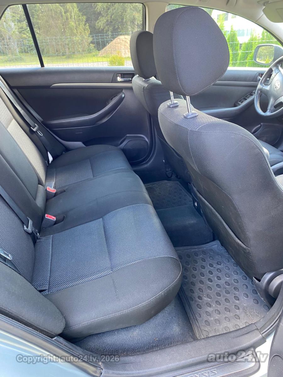 Pelēks Toyota Avensis 2008 Hāpsalu, ar dzinēja tilpumu 2.00 L un nobraukumu 379 tūkst. km par 1999 €, foto 9 vietnē AUTOMOTO.COM.LV