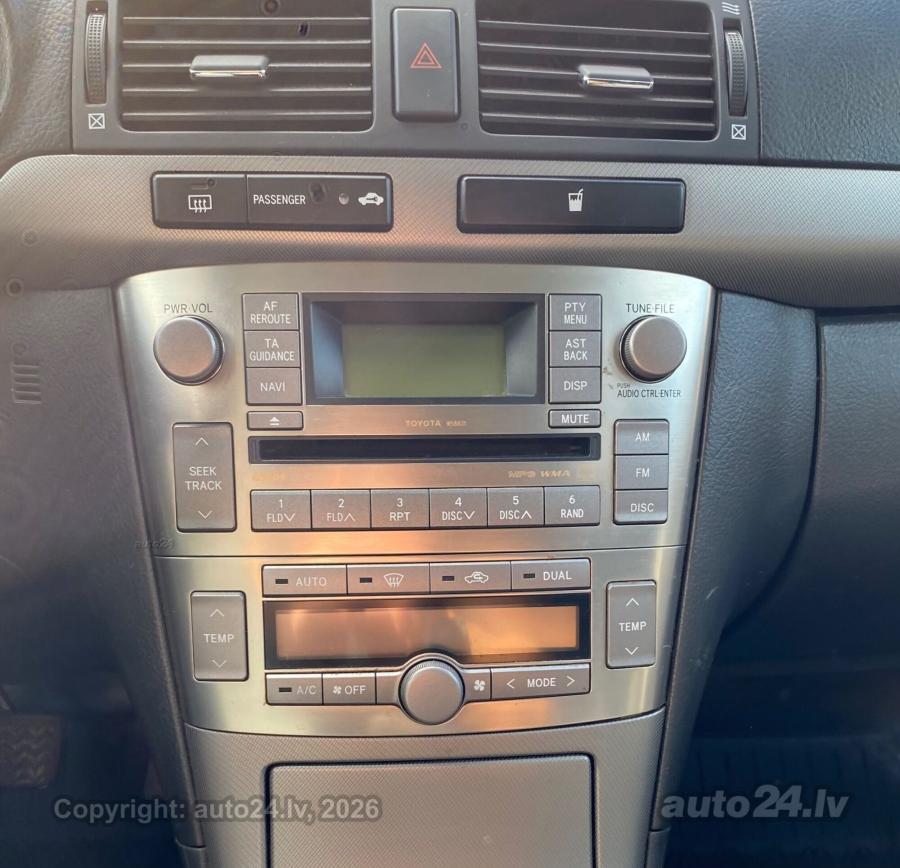 Pelēks Toyota Avensis 2008 Hāpsalu, ar dzinēja tilpumu 2.00 L un nobraukumu 379 tūkst. km par 1999 €, foto 12 vietnē AUTOMOTO.COM.LV