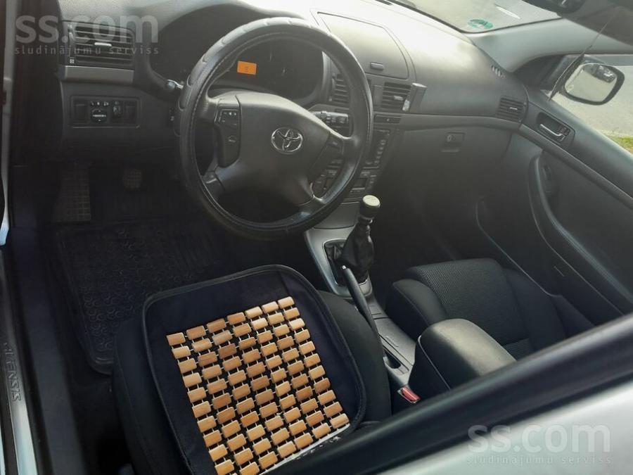 Серый Тойота Авенсис 2008 в Елгава, объемом двигателя 2.00 л и пробегом 300 тыс. км за 1350 €, фото 4 на AUTOMOTO.COM.LV
