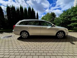 Grey Toyota Avensis 2008 in Vilnius, with an engine capacity of 2.00 L and mileage of 209 thousand km for 3750 €, photo 9 on AUTOMOTO.COM.LV