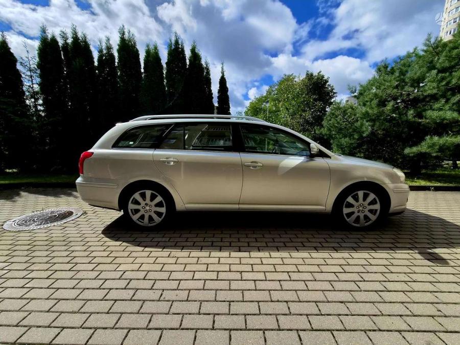 Grey Toyota Avensis 2008 in Vilnius, with an engine capacity of 2.00 L and mileage of 209 thousand km for 3750 €, photo 9 on AUTOMOTO.COM.LV