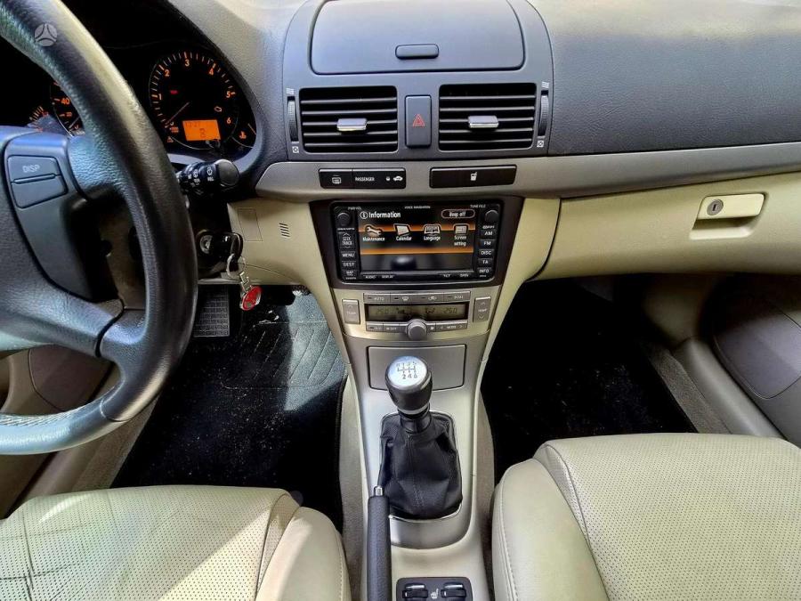 Grey Toyota Avensis 2008 in Vilnius, with an engine capacity of 2.00 L and mileage of 209 thousand km for 3750 €, photo 15 on AUTOMOTO.COM.LV