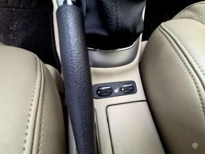 Grey Toyota Avensis 2008 in Vilnius, with an engine capacity of 2.00 L and mileage of 209 thousand km for 3750 €, photo 18 on AUTOMOTO.COM.LV