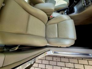 Grey Toyota Avensis 2008 in Vilnius, with an engine capacity of 2.00 L and mileage of 209 thousand km for 3750 €, photo 22 on AUTOMOTO.COM.LV