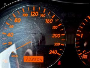 Grey Toyota Avensis 2008 in Vilnius, with an engine capacity of 2.00 L and mileage of 209 thousand km for 3750 €, photo 29 on AUTOMOTO.COM.LV