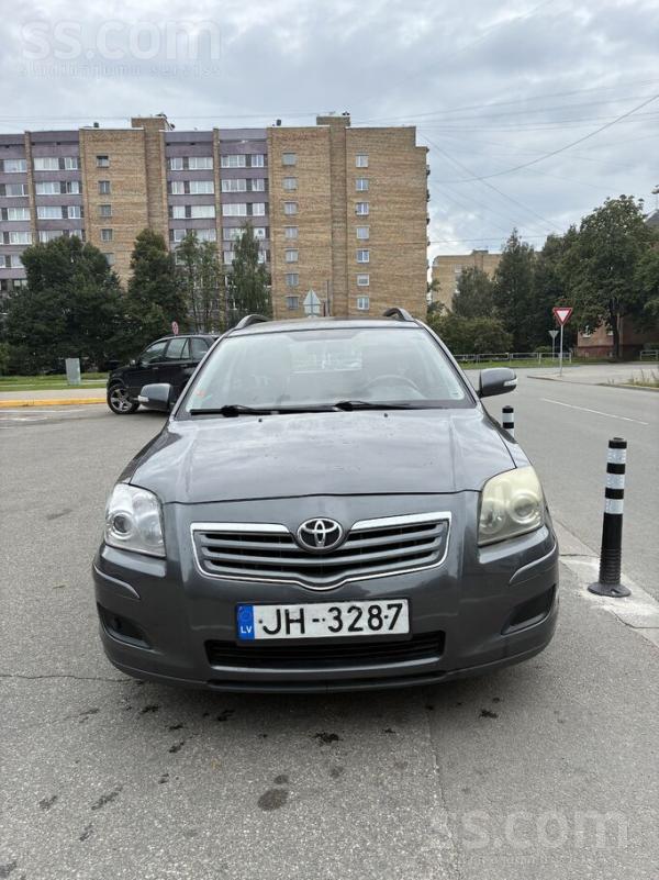 Тойота Авенсис 2008 в Рига на AUTOMOTO.COM.LV Серый Тойота Авенсис 2008 в Рига, объемом двигателя 2.00 л и пробегом 266 тыс. км за 1600 €, фото 8 на AUTOMOTO.COM.LV