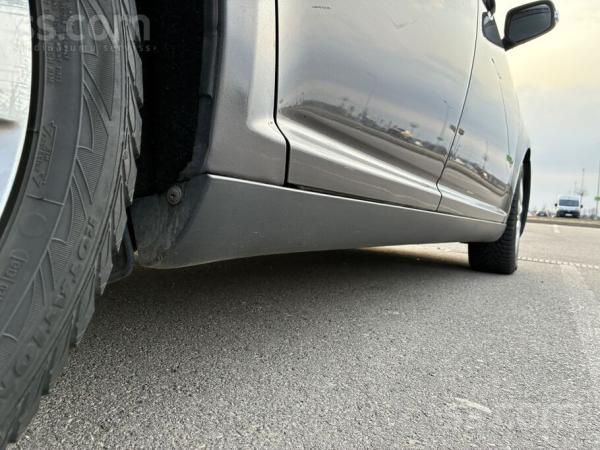 Тойота Авенсис 2008 в Рига на AUTOMOTO.COM.LV Серый Тойота Авенсис 2008 в Рига, объемом двигателя 2.00 л и пробегом 266 тыс. км за 1600 €, фото 10 на AUTOMOTO.COM.LV