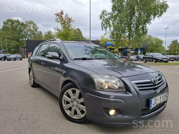 Тойота Авенсис 2008 в Рига на AUTOMOTO.COM.LV Серый Тойота Авенсис 2008 в Рига, объемом двигателя 2.20 л и пробегом 280 тыс. км за 1550 €, фото 3 на AUTOMOTO.COM.LV