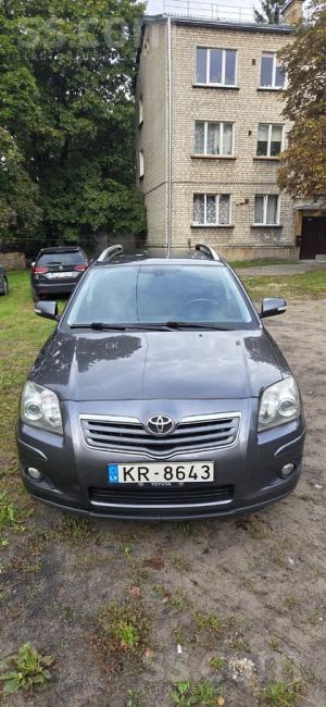 Grey Toyota Avensis 2008 in Riga, with an engine capacity of 2.00 L and mileage of 310 thousand km for 2200 €, photo  on AUTOMOTO.COM.LV