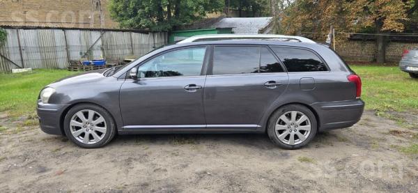 Pelēks Toyota Avensis 2008 Rīga, ar dzinēja tilpumu 2.00 L un nobraukumu 310 tūkst. km par 2200 €, foto 8 vietnē AUTOMOTO.COM.LV