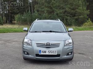Pelēks Toyota Avensis 2008 Rīga, ar dzinēja tilpumu 2.00 L un nobraukumu 326 tūkst. km par 1600 €, foto 5 vietnē AUTOMOTO.COM.LV