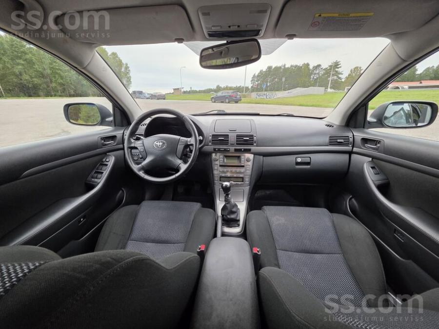 Pelēks Toyota Avensis 2008 Rīga, ar dzinēja tilpumu 2.00 L un nobraukumu 326 tūkst. km par 1600 €, foto 7 vietnē AUTOMOTO.COM.LV