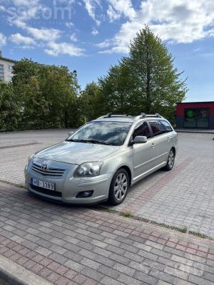 Grey Toyota Avensis 2008 in Ventspils, with an engine capacity of 1.80 L and mileage of 315 thousand km for 1600 €, photo 3 on AUTOMOTO.COM.LV