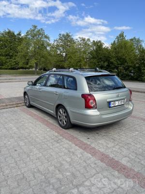Grey Toyota Avensis 2008 in Ventspils, with an engine capacity of 1.80 L and mileage of 315 thousand km for 1600 €, photo 5 on AUTOMOTO.COM.LV