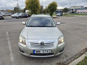 Серый Тойота Авенсис 2008 в Рига, объемом двигателя 2.00 л и пробегом 314 тыс. км за 2200 €, фото  на AUTOMOTO.COM.LV