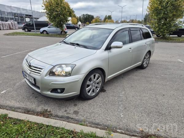 Pelēks Toyota Avensis 2008 Rīga, ar dzinēja tilpumu 2.00 L un nobraukumu 314 tūkst. km par 2200 €, foto 4 vietnē AUTOMOTO.COM.LV