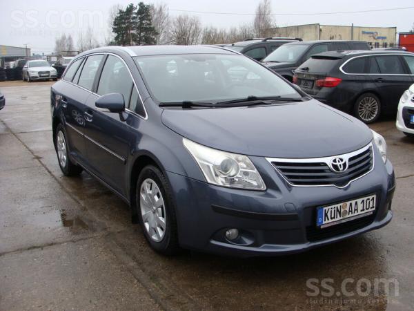 Grey Toyota Avensis 2009 in Riga, with an engine capacity of 2.00 L and mileage of 0 thousand km for 4890 €, photo 3 on AUTOMOTO.COM.LV