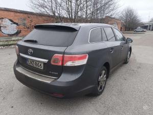 Pelēks Toyota Avensis 2009 Šauļi, ar dzinēja tilpumu 2.00 L un nobraukumu 369 tūkst. km par 2090 €, foto 6 vietnē AUTOMOTO.COM.LV