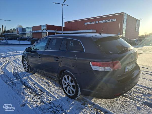 Pelēks Toyota Avensis 2009 Radviliškis, ar dzinēja tilpumu 2.20 L un nobraukumu 329 tūkst. km par 1950 €, foto 4 vietnē AUTOMOTO.COM.LV