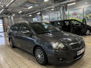 Grey Toyota Avensis 2009 in Vilnius, with an engine capacity of 2.00 L and mileage of 310 thousand km for 1900 €, photo 2 on AUTOMOTO.COM.LV