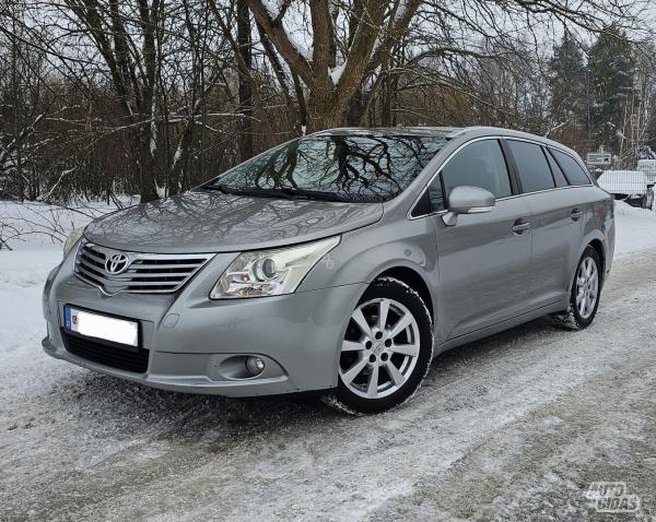 Grey Toyota Avensis 2009 in Trakai, with an engine capacity of 2.00 L and mileage of 342 thousand km for 3250 €, photo 1 on AUTOMOTO.COM.LV