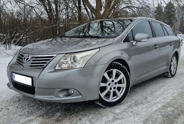 Grey Toyota Avensis 2009 in Trakai, with an engine capacity of 2.00 L and mileage of 342 thousand km for 3250 €, photo 2 on AUTOMOTO.COM.LV
