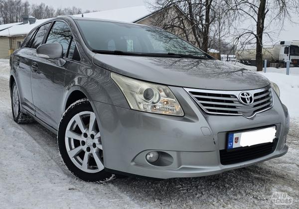 Grey Toyota Avensis 2009 in Trakai, with an engine capacity of 2.00 L and mileage of 342 thousand km for 3250 €, photo 5 on AUTOMOTO.COM.LV