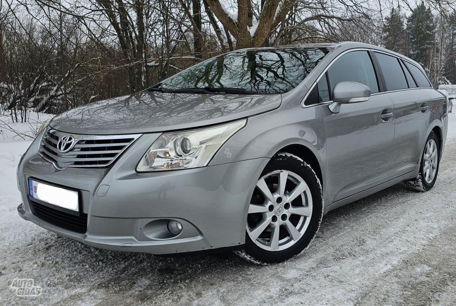Grey Toyota Avensis 2009 in Trakai, with an engine capacity of 2.00 L and mileage of 342 thousand km for 3390 €, photo 2 on AUTOMOTO.COM.LV