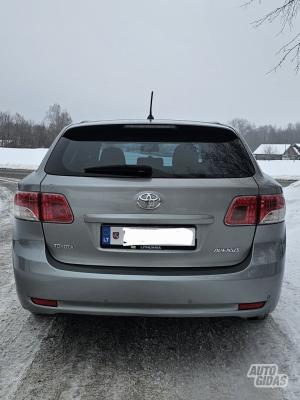 Grey Toyota Avensis 2009 in Trakai, with an engine capacity of 2.00 L and mileage of 342 thousand km for 3390 €, photo 7 on AUTOMOTO.COM.LV