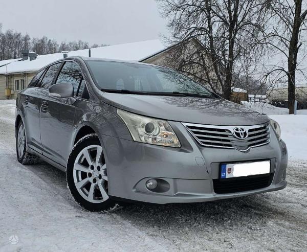 Pelēks Toyota Avensis 2009 Trakai, ar dzinēja tilpumu 2.00 L un nobraukumu 342 tūkst. km par 3650 €, foto 3 vietnē AUTOMOTO.COM.LV