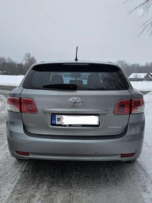 Grey Toyota Avensis 2009 in Trakai, with an engine capacity of 2.00 L and mileage of 342 thousand km for 3650 €, photo 7 on AUTOMOTO.COM.LV