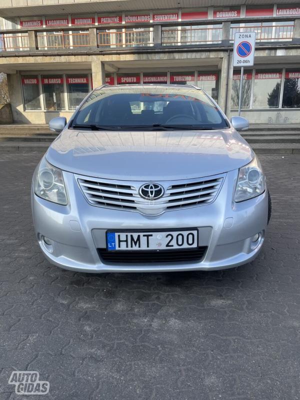 Pelēks Toyota Avensis 2009 Alīta, ar dzinēja tilpumu 2.00 L un nobraukumu 450 tūkst. km par 2500 €, foto 2 vietnē AUTOMOTO.COM.LV