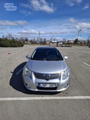 Pelēks Toyota Avensis 2009 Šauļi, ar dzinēja tilpumu 2.20 L un nobraukumu 335 tūkst. km par 3950 €, foto 9 vietnē AUTOMOTO.COM.LV