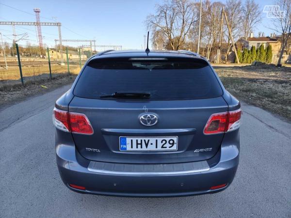 Grey Toyota Avensis 2009 in Siauliai, with an engine capacity of 2.20 L and mileage of 264 thousand km for 3690 €, photo 5 on AUTOMOTO.COM.LV