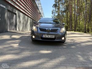 Серый Тойота Авенсис 2009 в Алитус, объемом двигателя 2.00 л и пробегом 318 тыс. км за 3300 €, фото  на AUTOMOTO.COM.LV