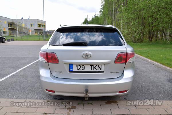 Pelēks Toyota Avensis 2009 Tartu, ar dzinēja tilpumu 2.00 L un nobraukumu 336 tūkst. km par 3990 €, foto 8 vietnē AUTOMOTO.COM.LV