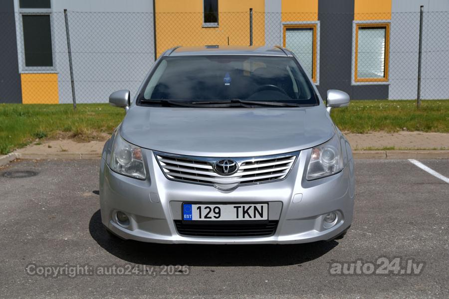 Серый Тойота Авенсис 2009 в Тарту, объемом двигателя 2.00 л и пробегом 336 тыс. км за 3990 €, фото 14 на AUTOMOTO.COM.LV