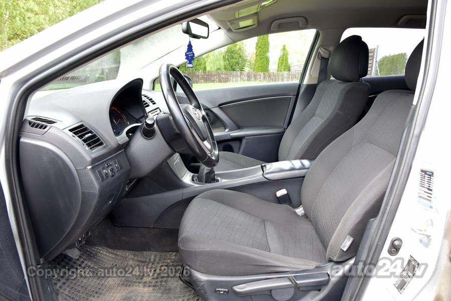 Серый Тойота Авенсис 2009 в Тарту, объемом двигателя 2.00 л и пробегом 336 тыс. км за 3990 €, фото 20 на AUTOMOTO.COM.LV