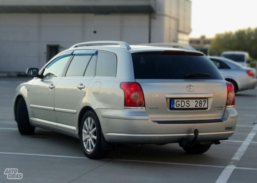 Серый Тойота Авенсис 2009 в Вильнюс, объемом двигателя 2.20 л и пробегом 300 тыс. км за 2250 €, фото 4 на AUTOMOTO.COM.LV