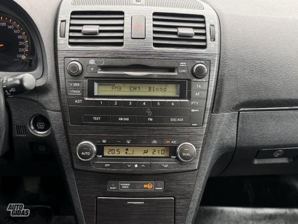 Grey Toyota Avensis 2009 in Vilnius, with an engine capacity of 2.00 L and mileage of 291 thousand km for 3900 €, photo 7 on AUTOMOTO.COM.LV