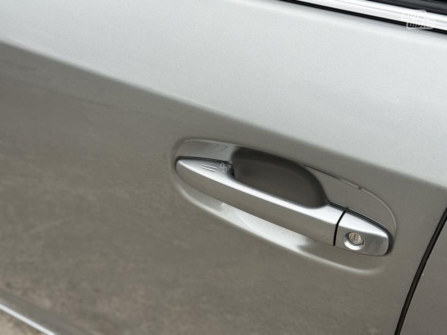 Серый Тойота Авенсис 2009 в Вильнюс, объемом двигателя 2.00 л и пробегом 291 тыс. км за 3900 €, фото 15 на AUTOMOTO.COM.LV