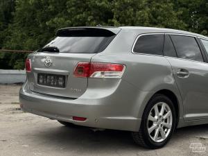 Серый Тойота Авенсис 2009 в Вильнюс, объемом двигателя 2.00 л и пробегом 291 тыс. км за 3900 €, фото 18 на AUTOMOTO.COM.LV
