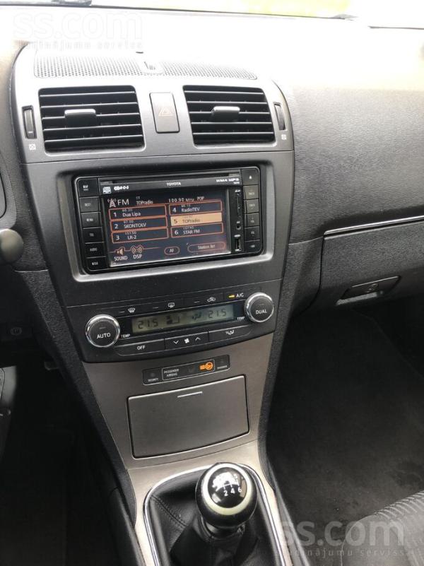 Pelēks Toyota Avensis 2009 Valmiera, ar dzinēja tilpumu 2.00 L un nobraukumu 274 tūkst. km par 3400 €, foto 6 vietnē AUTOMOTO.COM.LV