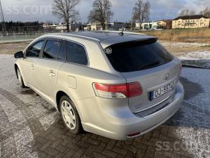 Серый Тойота Авенсис 2009 в Валмиера, объемом двигателя 2.00 л и пробегом 274 тыс. км за 3400 €, фото 9 на AUTOMOTO.COM.LV