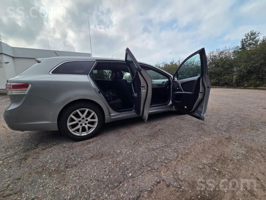 Серый Тойота Авенсис 2009 в Даугавпилс, объемом двигателя 2.00 л и пробегом 0 тыс. км за 3330 €, фото 11 на AUTOMOTO.COM.LV