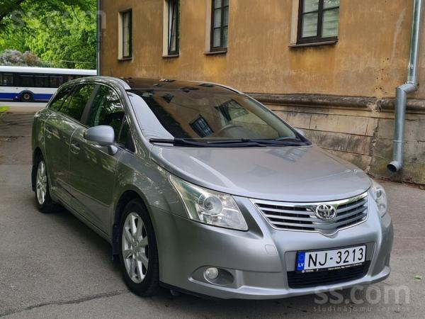 Серый Тойота Авенсис 2009 в Рига, объемом двигателя 2.00 л и пробегом 247 тыс. км за 3400 €, фото 3 на AUTOMOTO.COM.LV