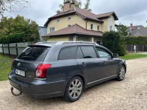 Pelēks Toyota Avensis 2009 Rīga, ar dzinēja tilpumu 2.20 L un nobraukumu 452 tūkst. km par 2490 €, foto 7 vietnē AUTOMOTO.COM.LV